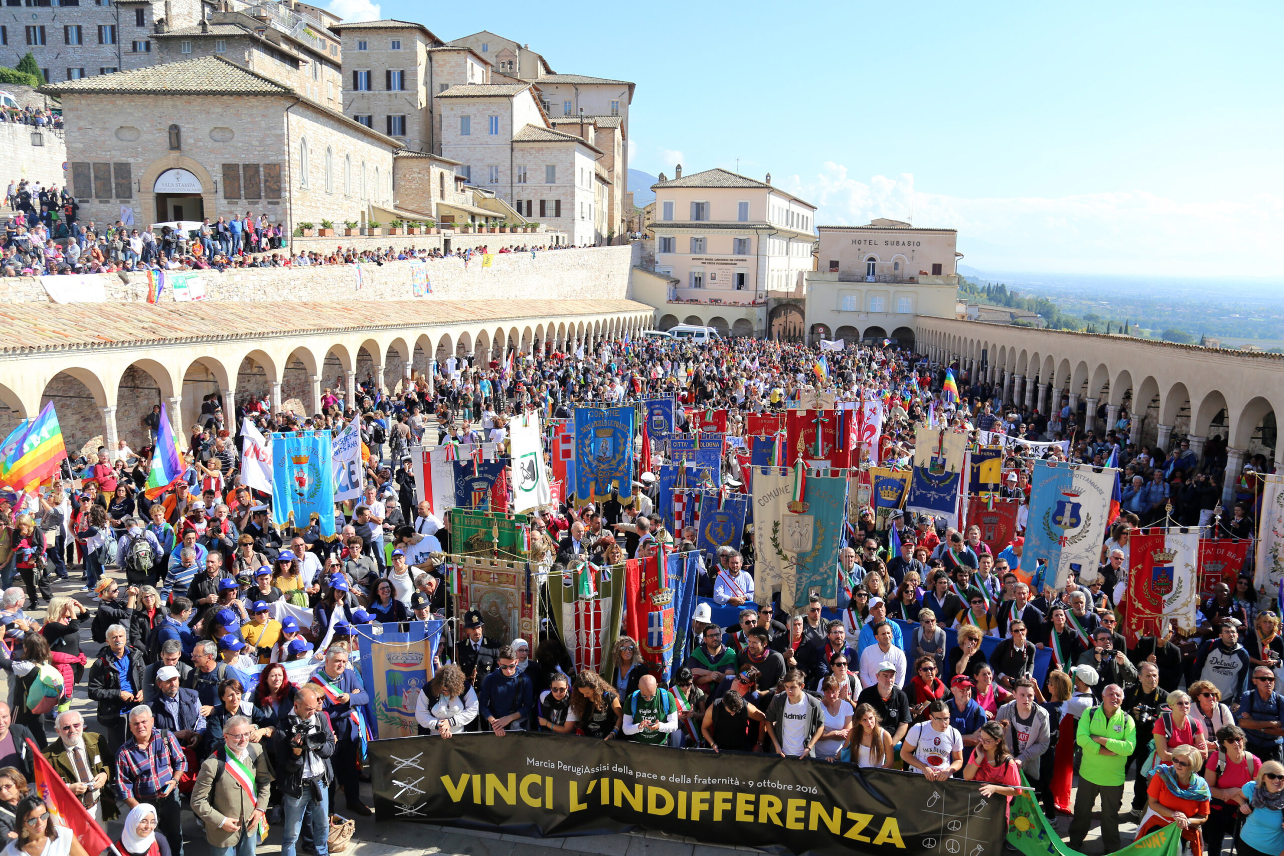 Marcia per la pace straordinaria Perugia-Assisi - BandieraGialla